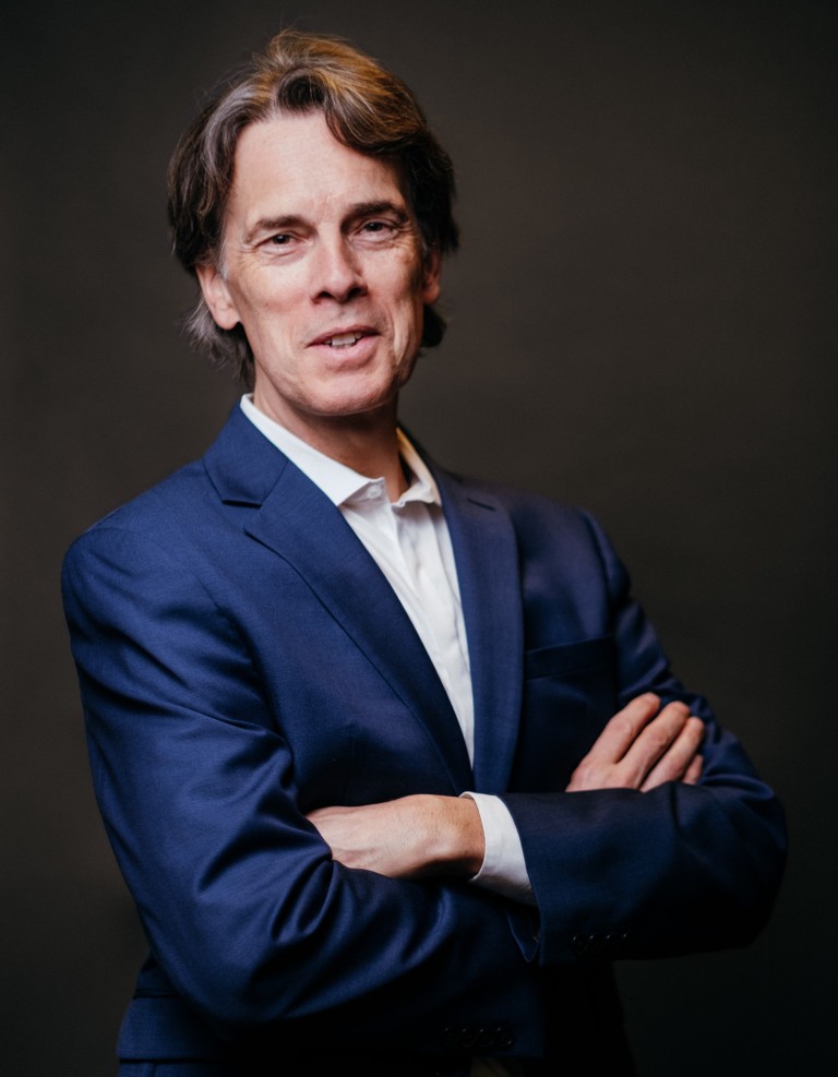 Biography | Stephen Hicks, Ph.D.